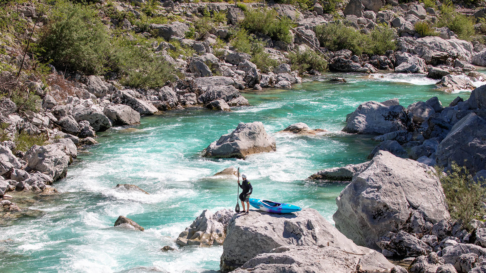Partial and complete road closures on Vršič pass